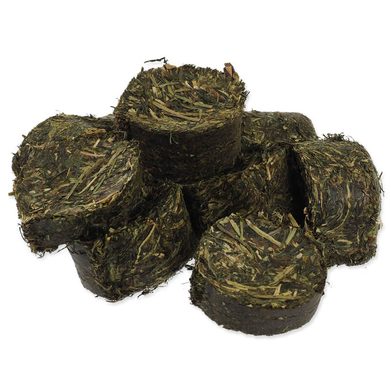 Nature Land Hay Blocks z regratom - 600 g – Mr.Pet spletna trgovina